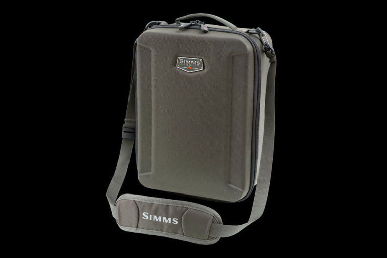Simms Bounty Hunter Reel Case Coal L - Fly With Us